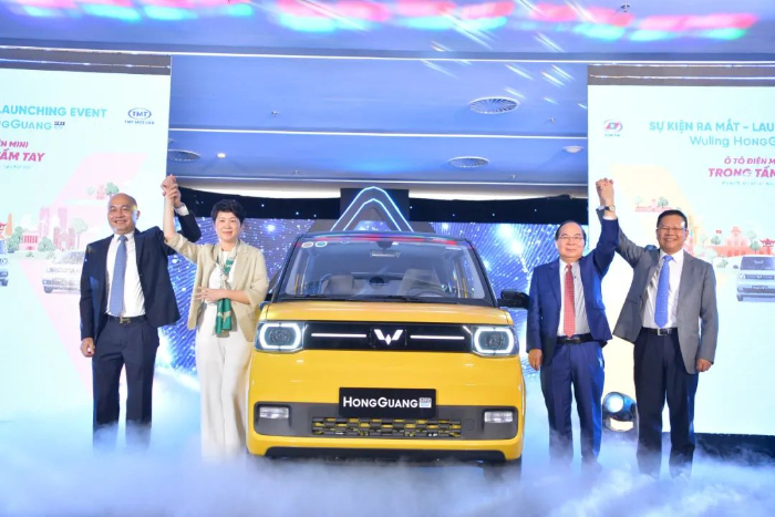 五菱出海开拓全新市场，宏光MINIEV越南上市 - 新华网客户端
