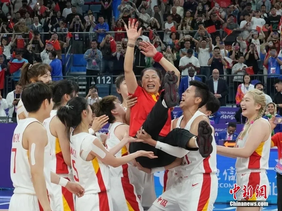 四川女篮卫冕WCBA总冠军，李梦荣膺FMVP - 新华网客户端